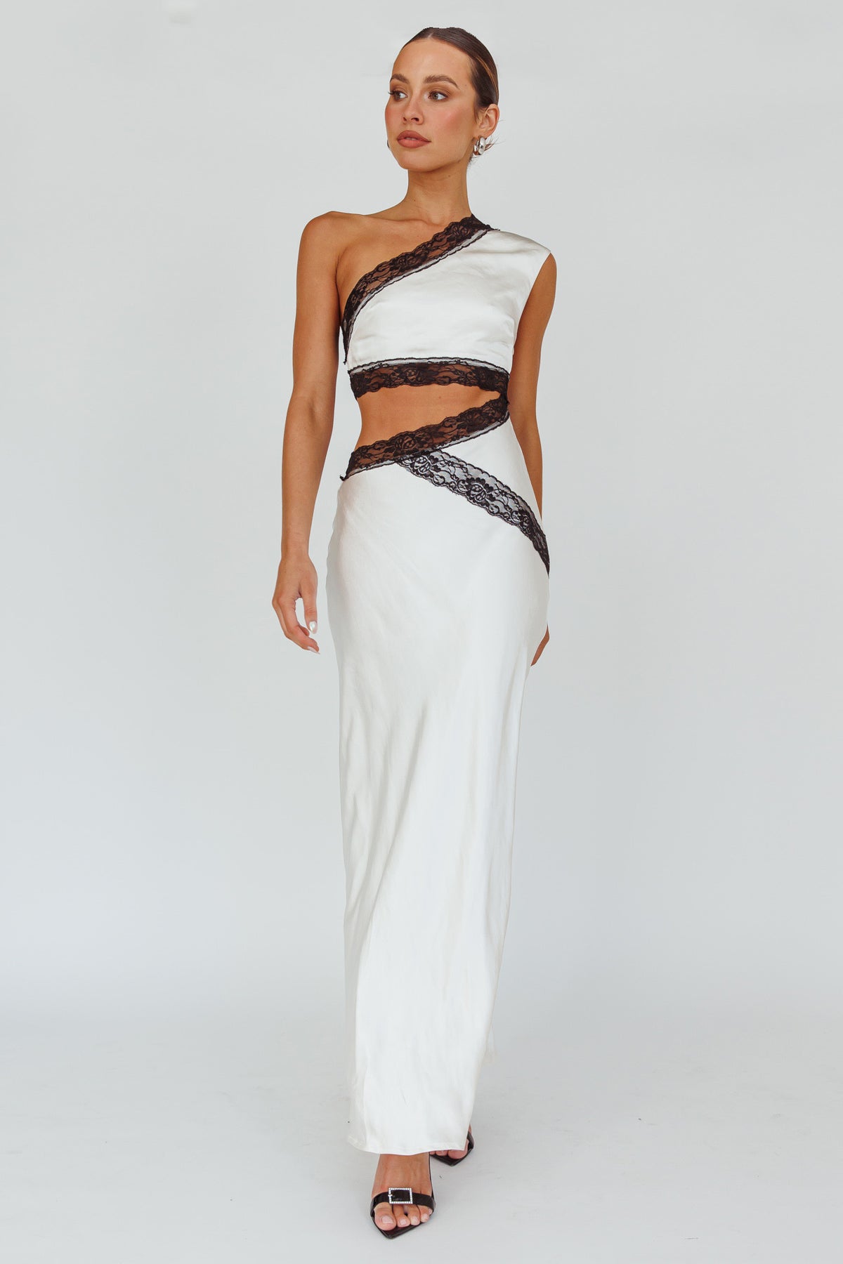 Mahli One-Shoulder Maxi Dress Champagne | Selfie Leslie
