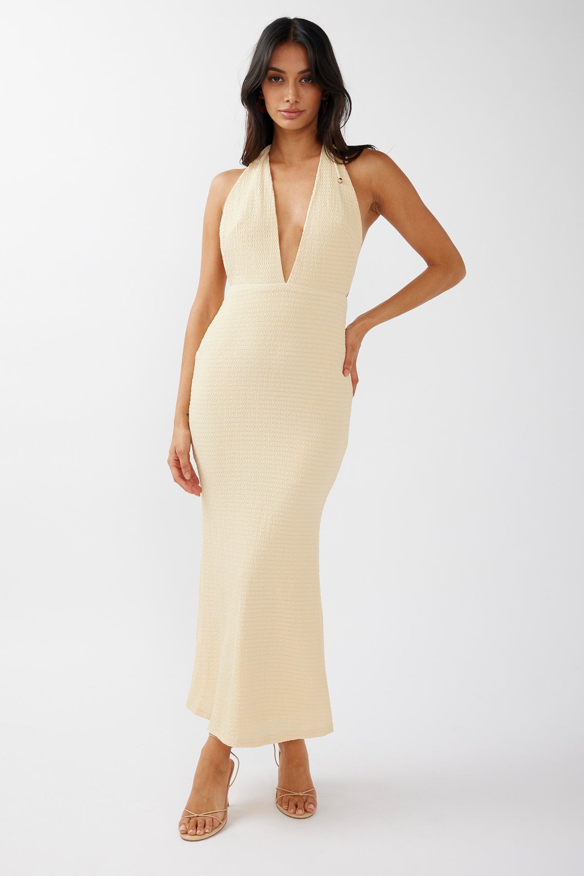 Mayah Halterneck Maxi Dress Textured Lemon– Selfie Leslie