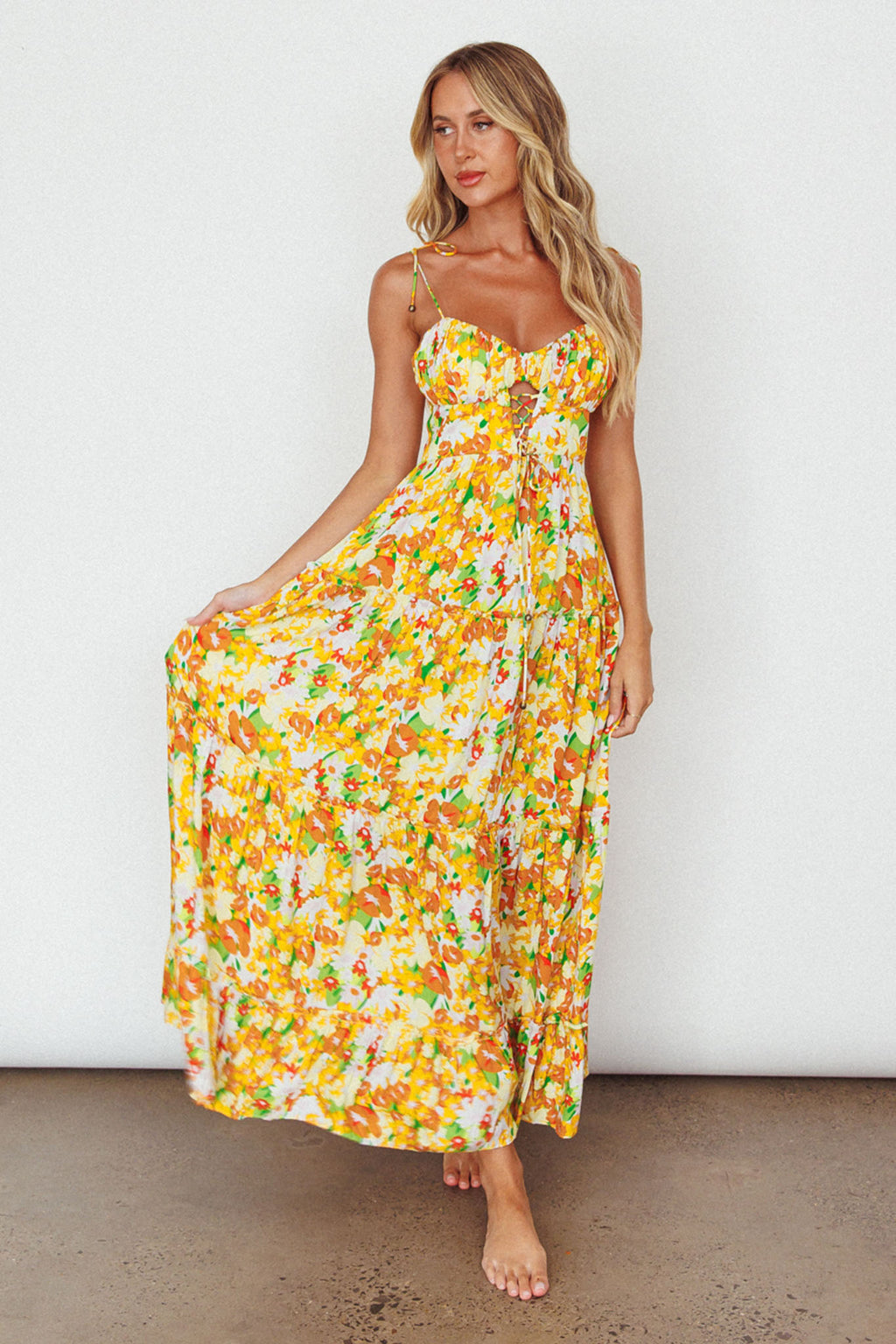 Kinlee Lace-Up Bodice Maxi Dress Floral Orange– Selfie Leslie